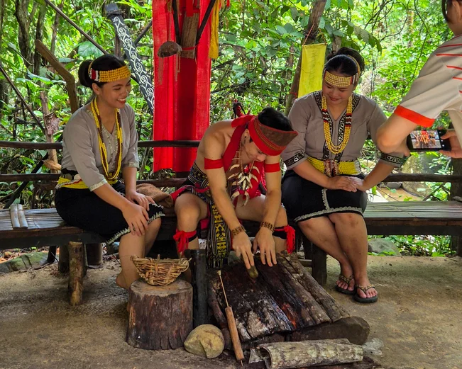 Best of Borneo Tour Itinerary - 16 Days | AU InsideAsia Tours