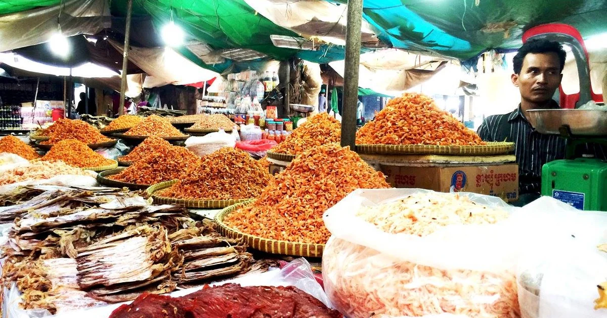 Fried spiders and Khmer delights | InsideAsia Tours